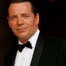 Stephen Triffitt the worlds No 1 Tribute to Frank Sinatra.