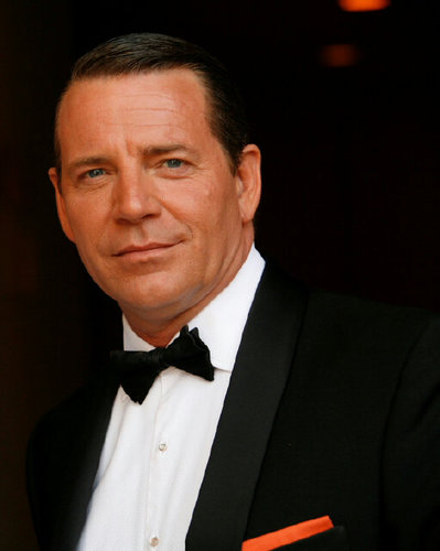 Stephen Triffitt the worlds No 1 Tribute to Frank Sinatra.