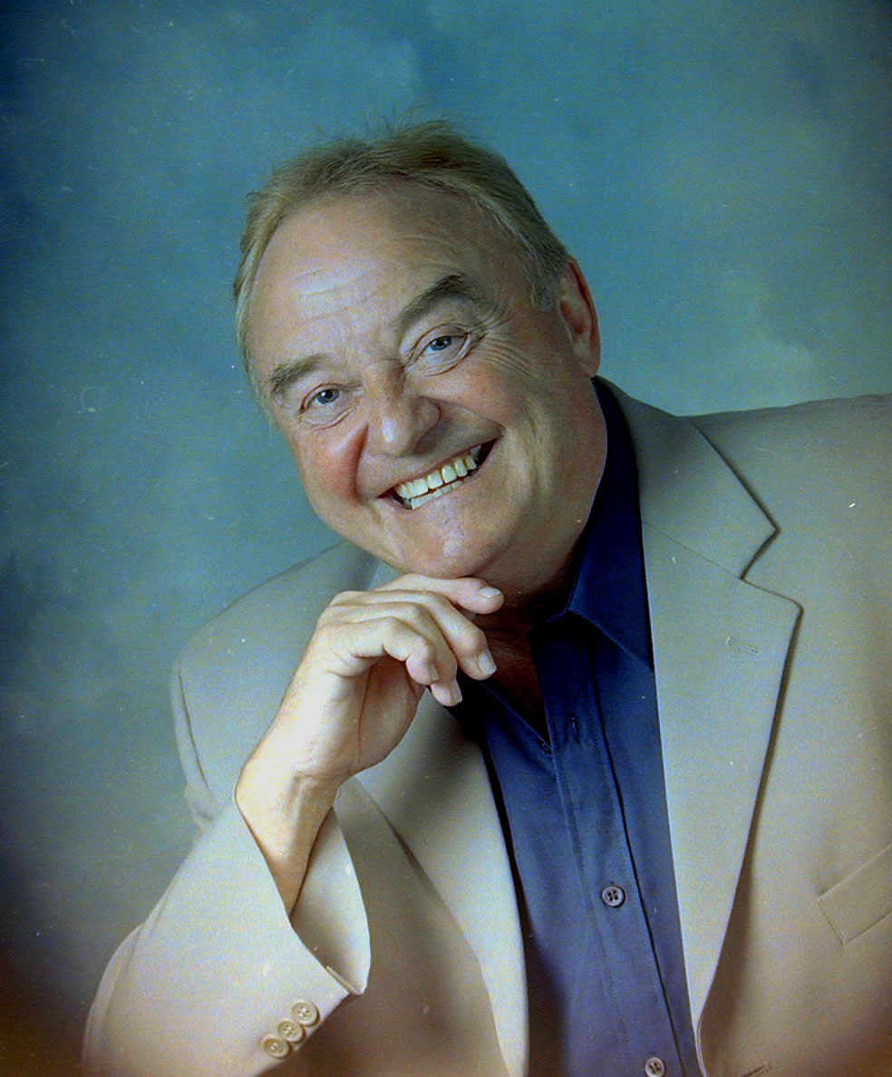 1 - Neil Drover Entertainment Agency for live music, presenters and ...