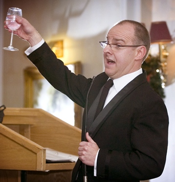 Book After dinner Speaker Eric Davidson for dinners and Burns Suppers