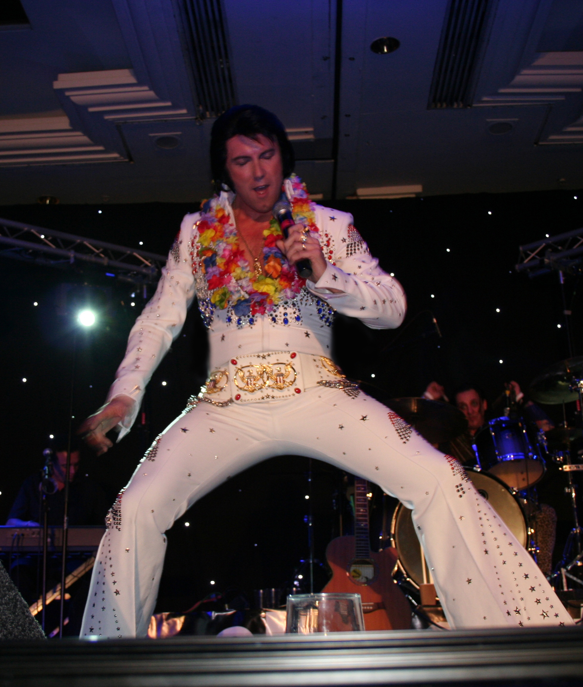 Garry J Foley award winning tribute to Elvis Presley